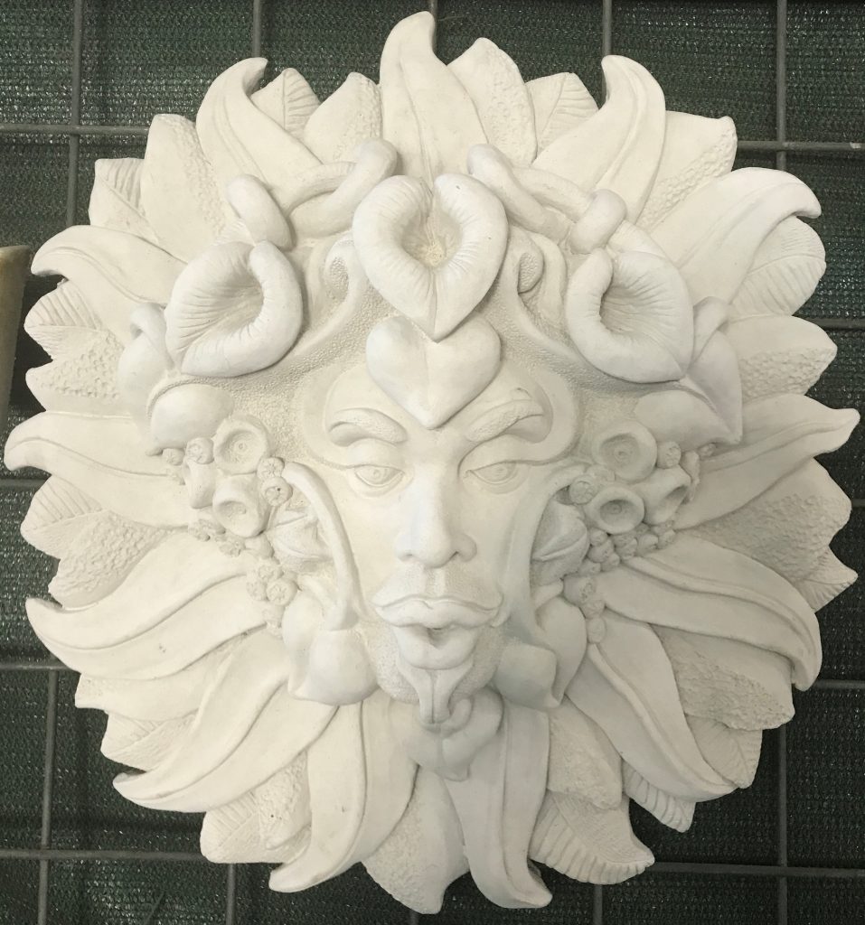 Feature Face Concrete Wall Plaque - Pots n Pots